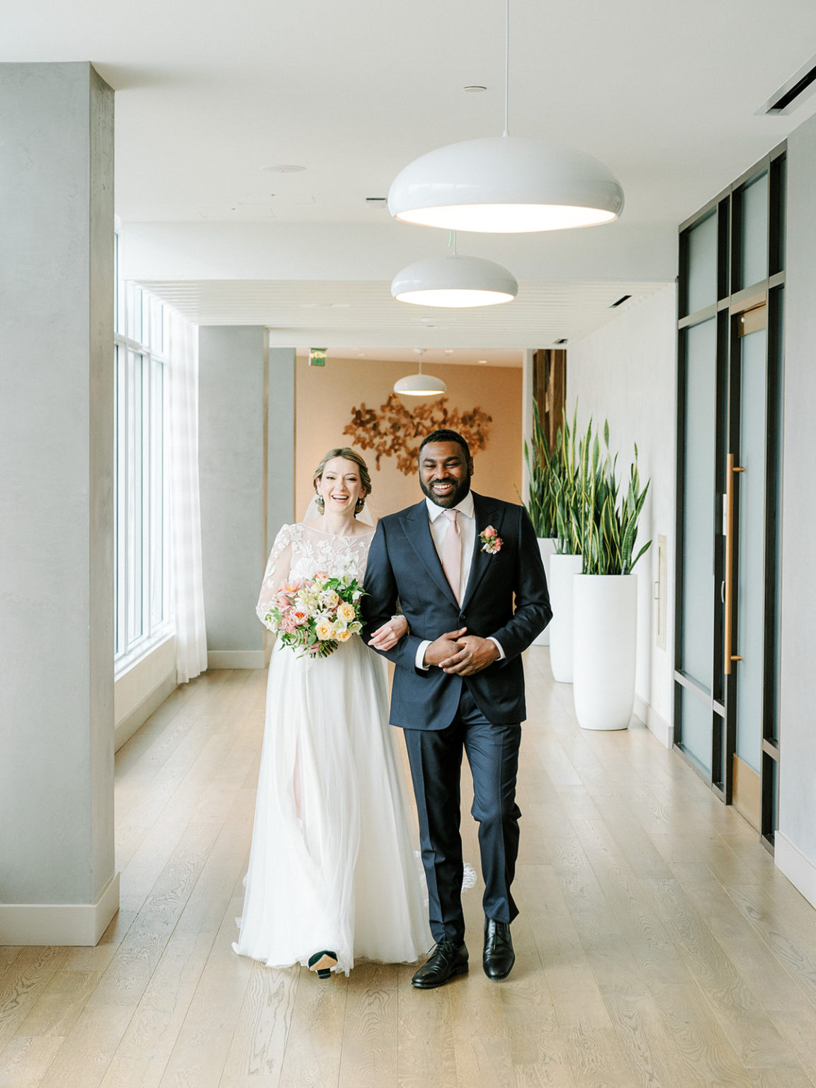 A Classics-Inspired Fairytale Wedding at The Baltimore Museum of Art ...