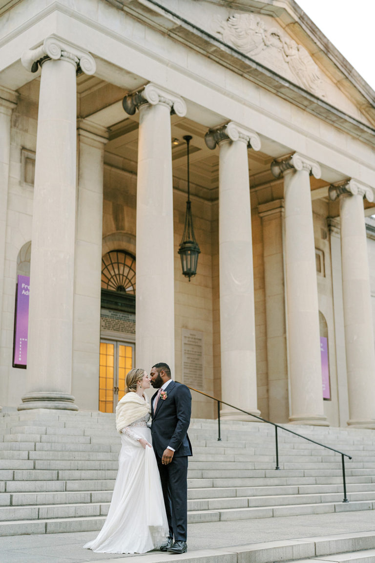 A Classics-Inspired Fairytale Wedding at The Baltimore Museum of Art ...