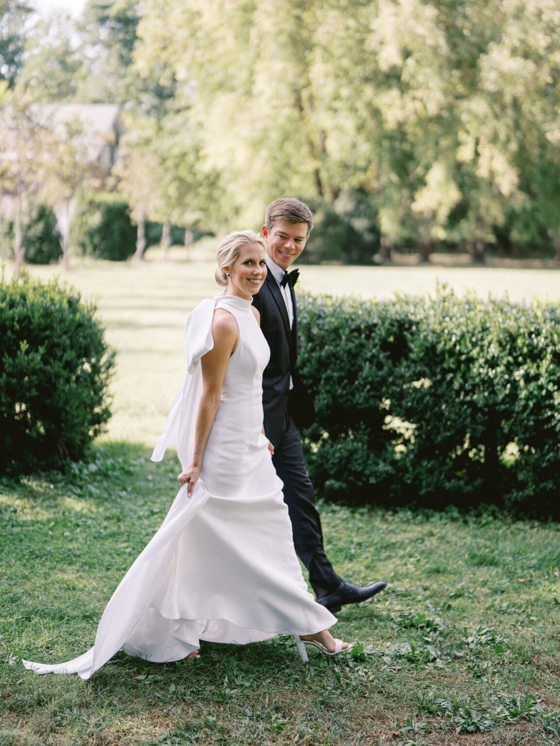 Baltimore Tented Wedding at Cylburn Arboretum–Isabel & Huff | eastmade.co